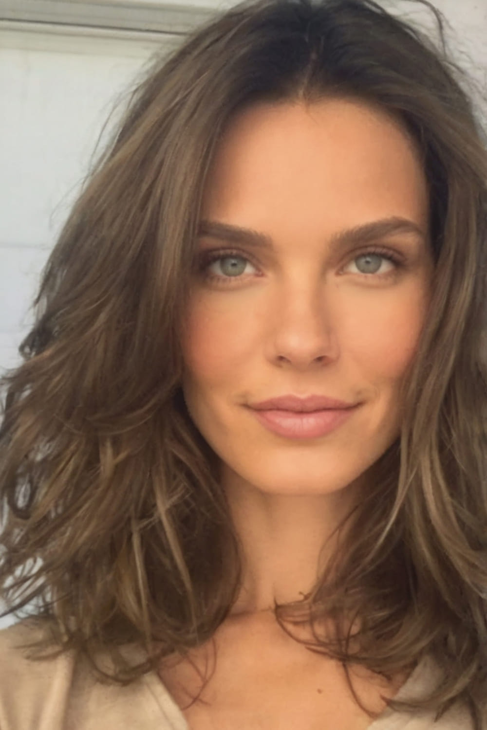 30 Layered Haircuts for Medium Length Hair: Top Trends to Try This ...