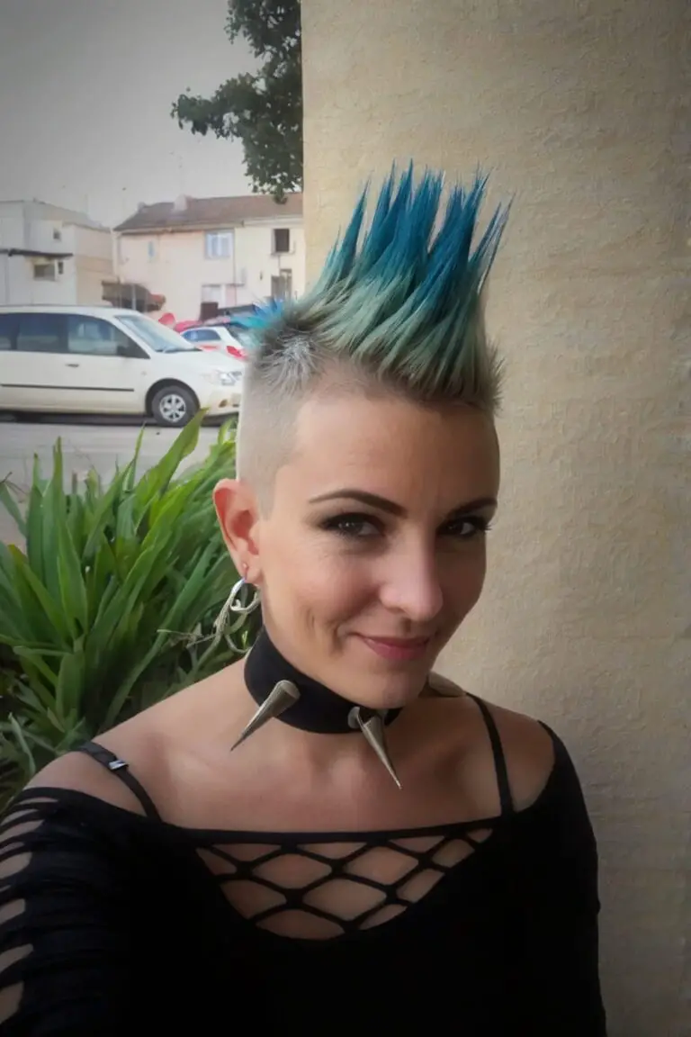 21 Short Spiky Haircuts For Women: Embracing Edgy Elegance - Bangz Hair ...