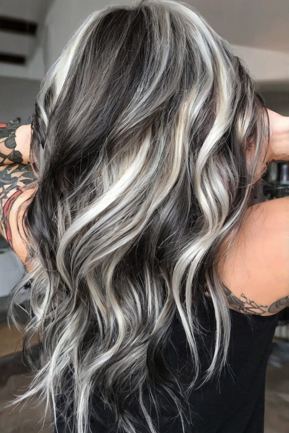 21 Black Hair with Highlights: Elevate Your Look with Stunning Shades ...