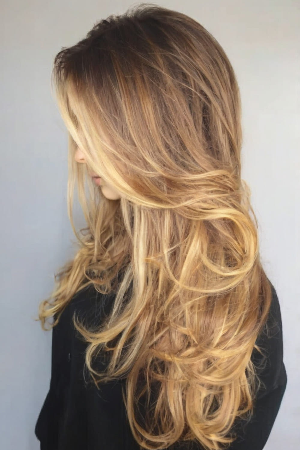 Get Inspired: 20 Wavy Hairstyles For Long Hair to Embrace Your Natural ...