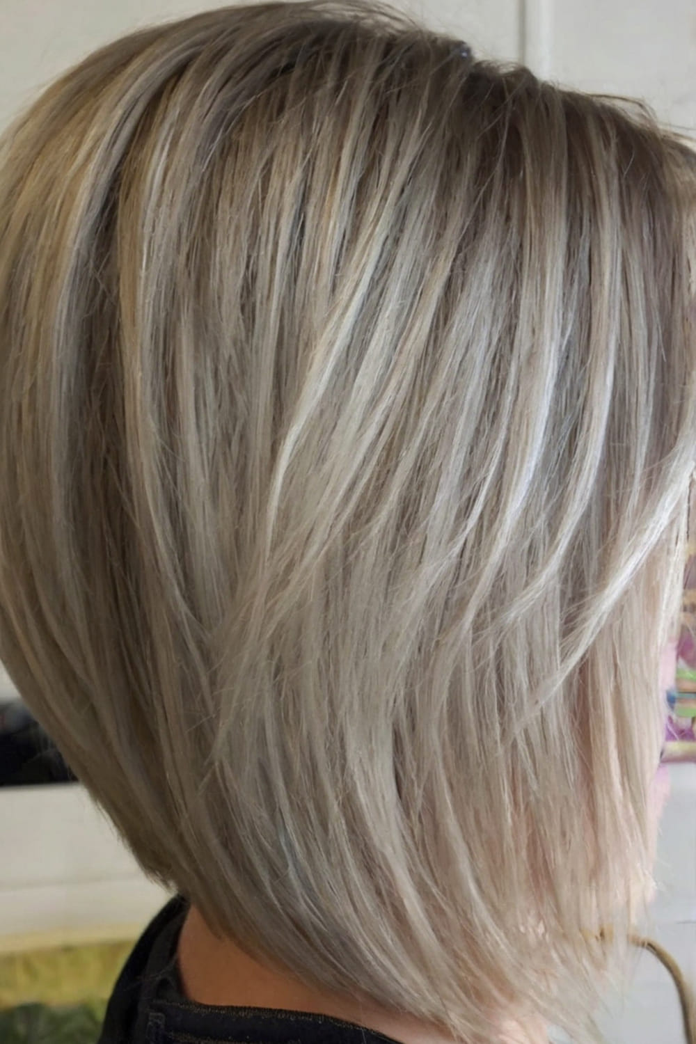 30 Layered Haircuts for Medium Length Hair: Top Trends to Try This ...