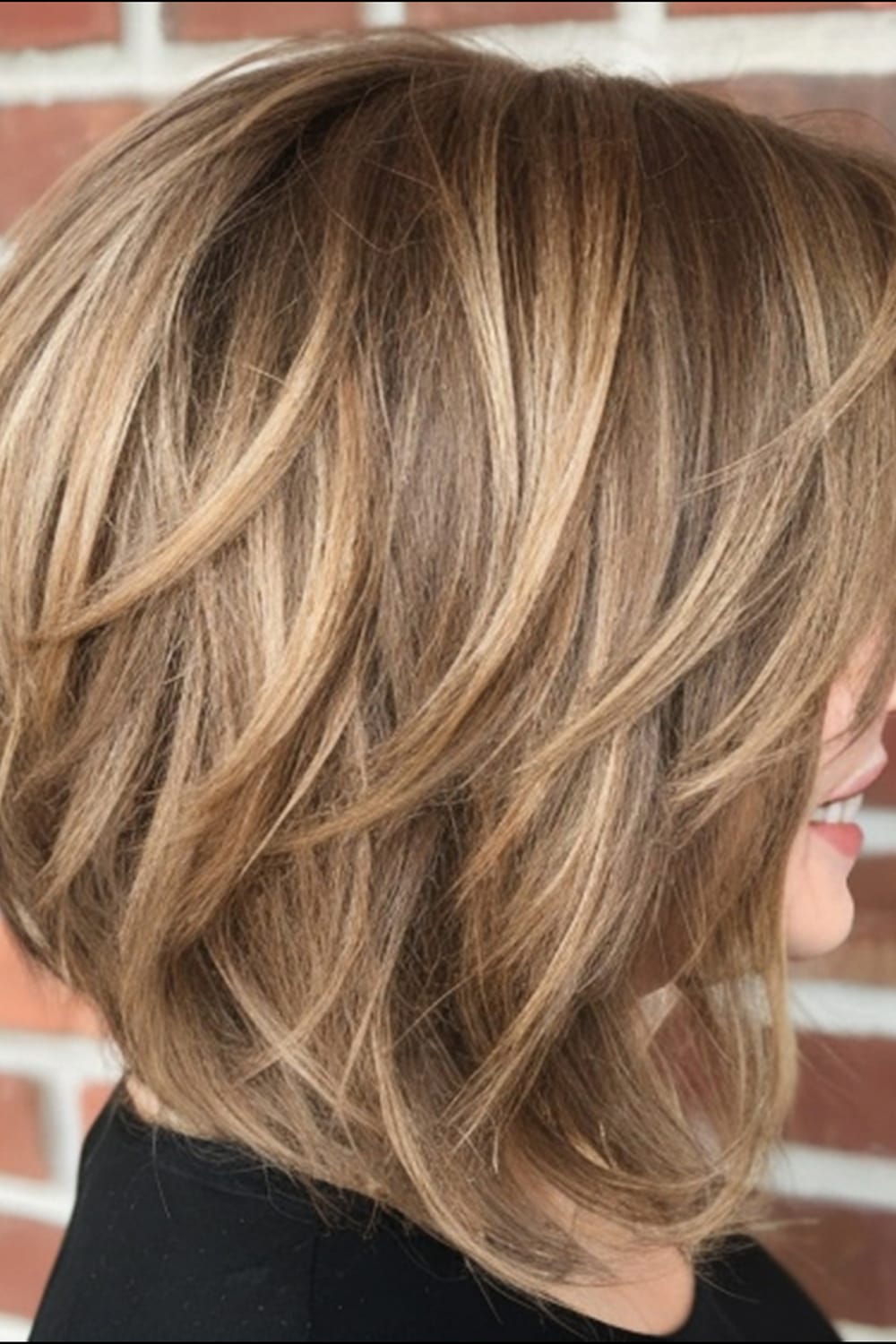 Trendy Makeover: 20 Medium Bob Hairstyles to Elevate Your Look - Bangz ...