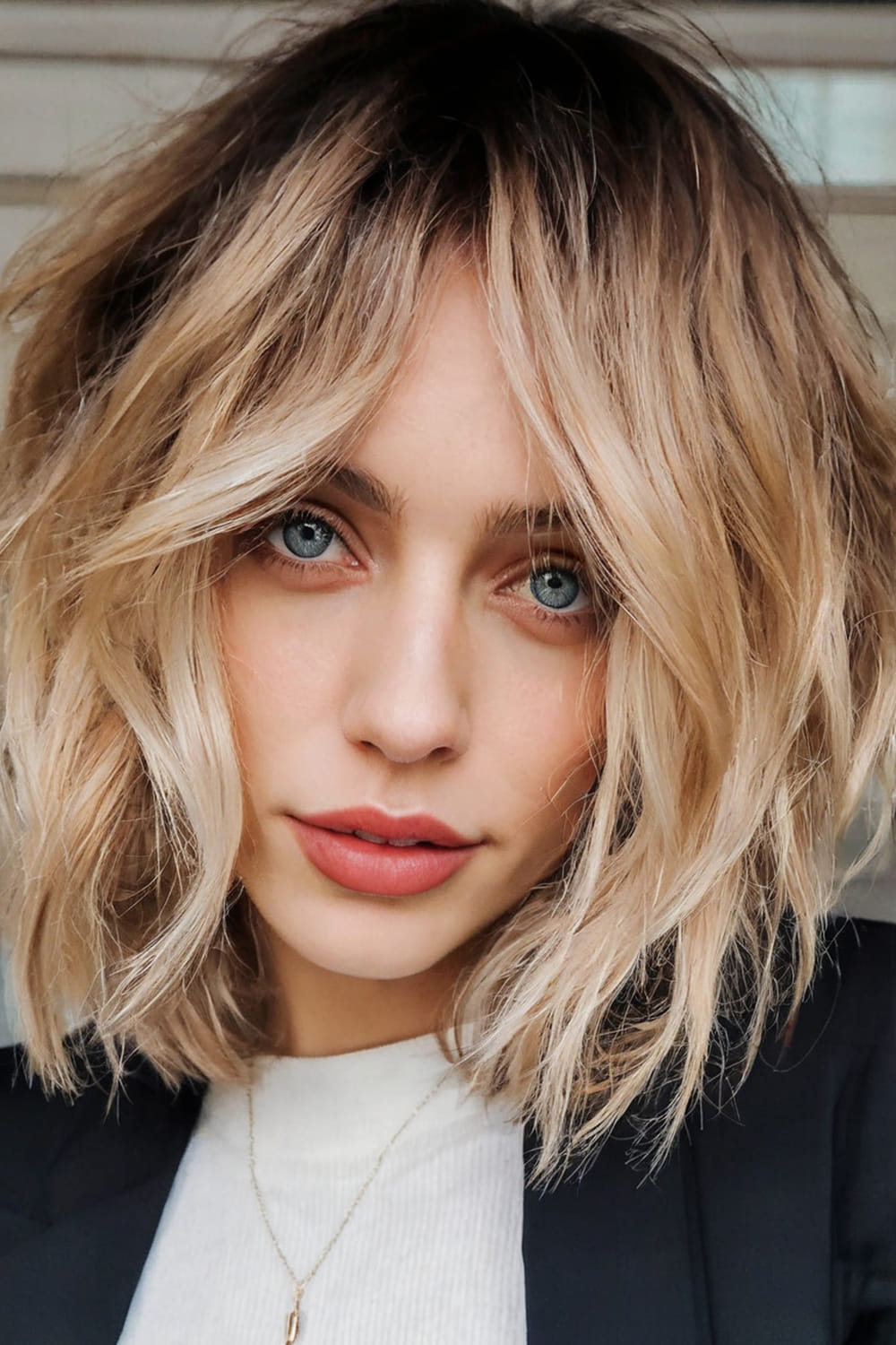 The Ultimate Guide to Bob Hairstyles with Middle Part: Find Your ...