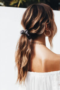 20 Chic Low Ponytail Hairstyles That Will Elevate Your Everyday Look ...