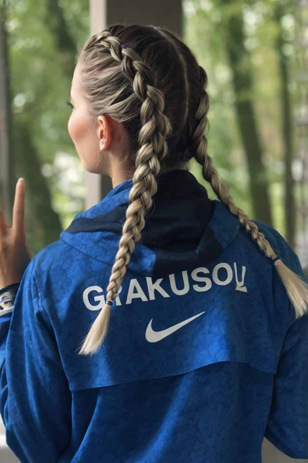 Run in Style: Top 17 Running Hairstyles to Keep You Looking Fabulous ...