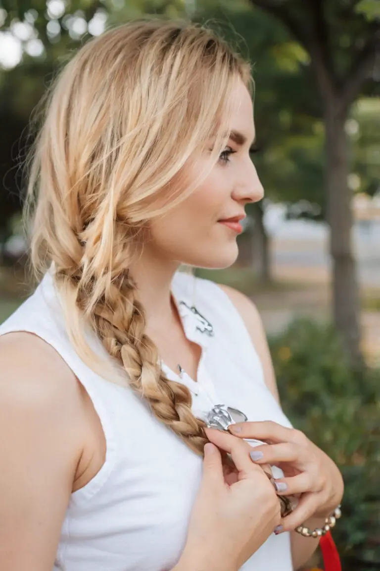 20 Effortless Airport Hairstyles Perfect for Any Destination! - Bangz ...