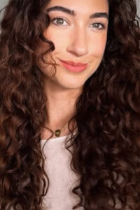 20 Stunning Summer Hairstyles for Curly Hair That Will Make You Stand ...